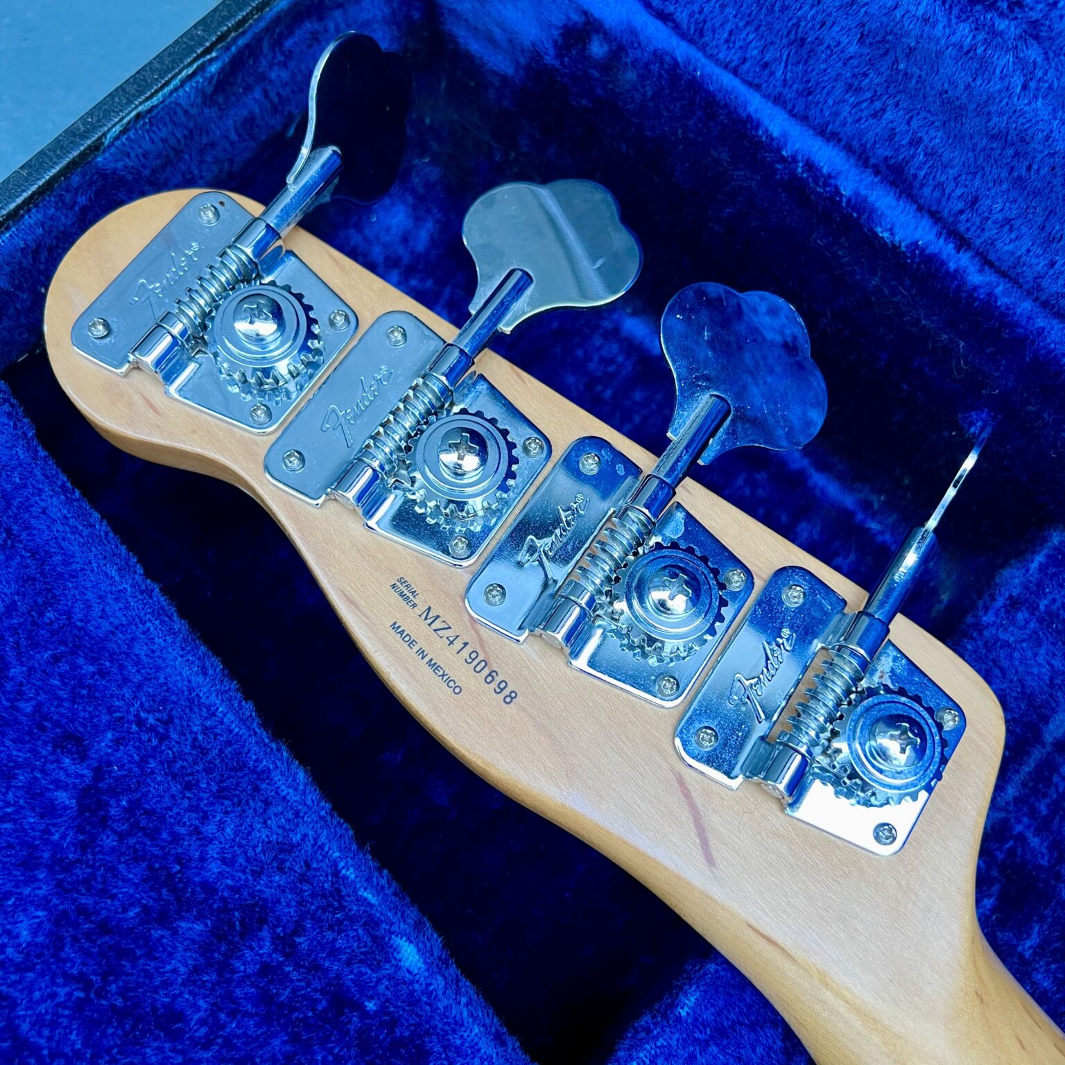 Fender Mike Dirnt Artist Series Signature Precision Bass Black – I Want ...