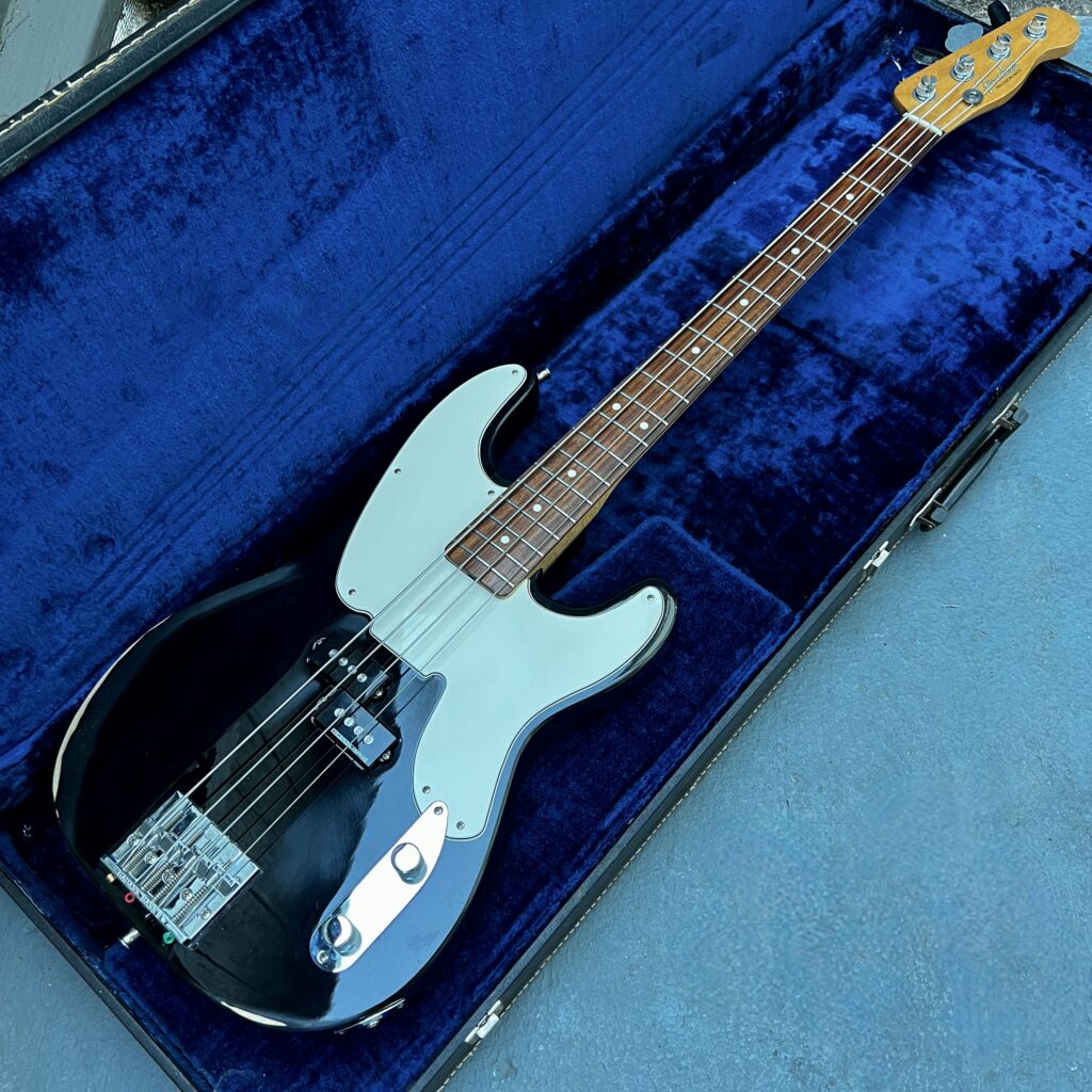 Fender Mike Dirnt Artist Series Signature Precision Bass Black – I Want ...