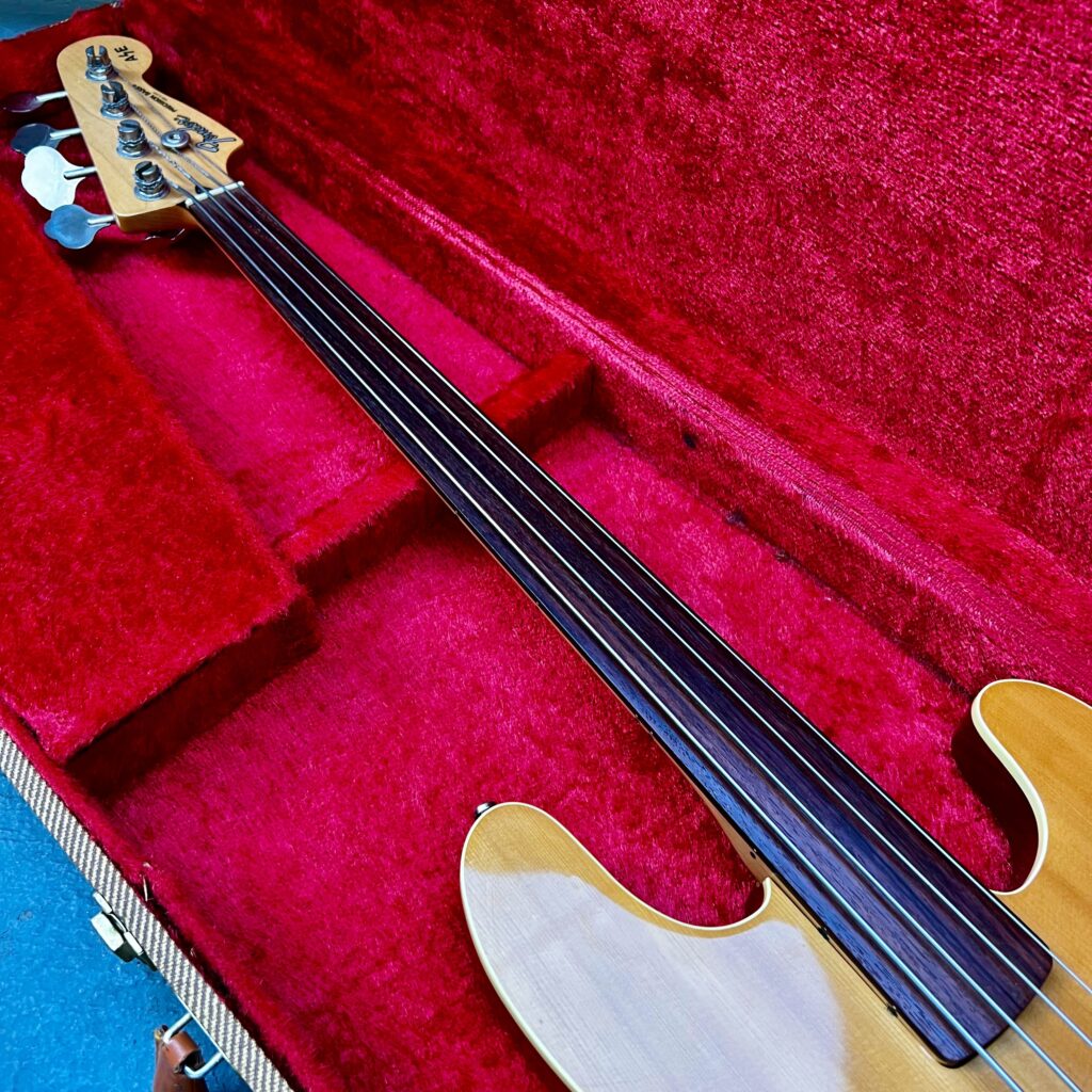 Fender PBAC-100 FL Electric-Acoustic Fretless Precision Bass Vintage ...
