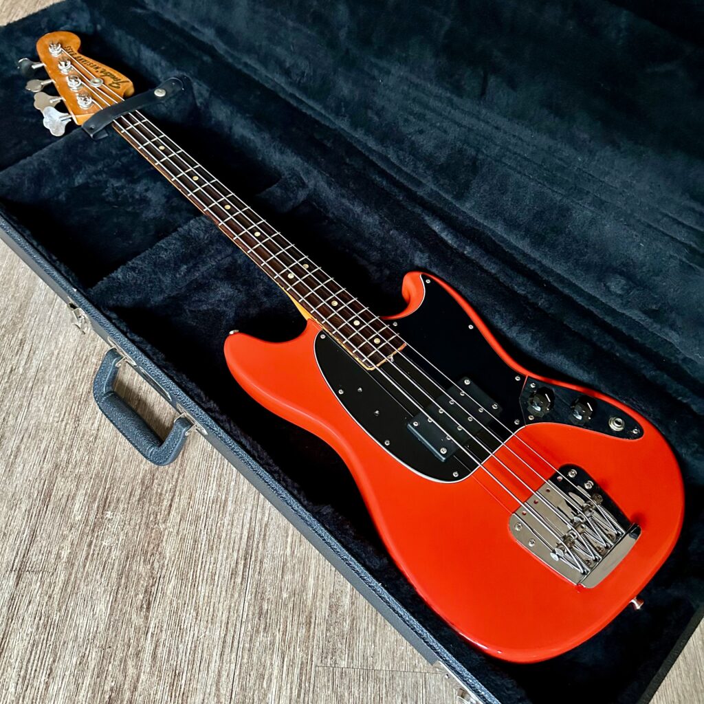 Vintage 1967 Fender Mustang Bass Fiesta Red - I Want That Guitar