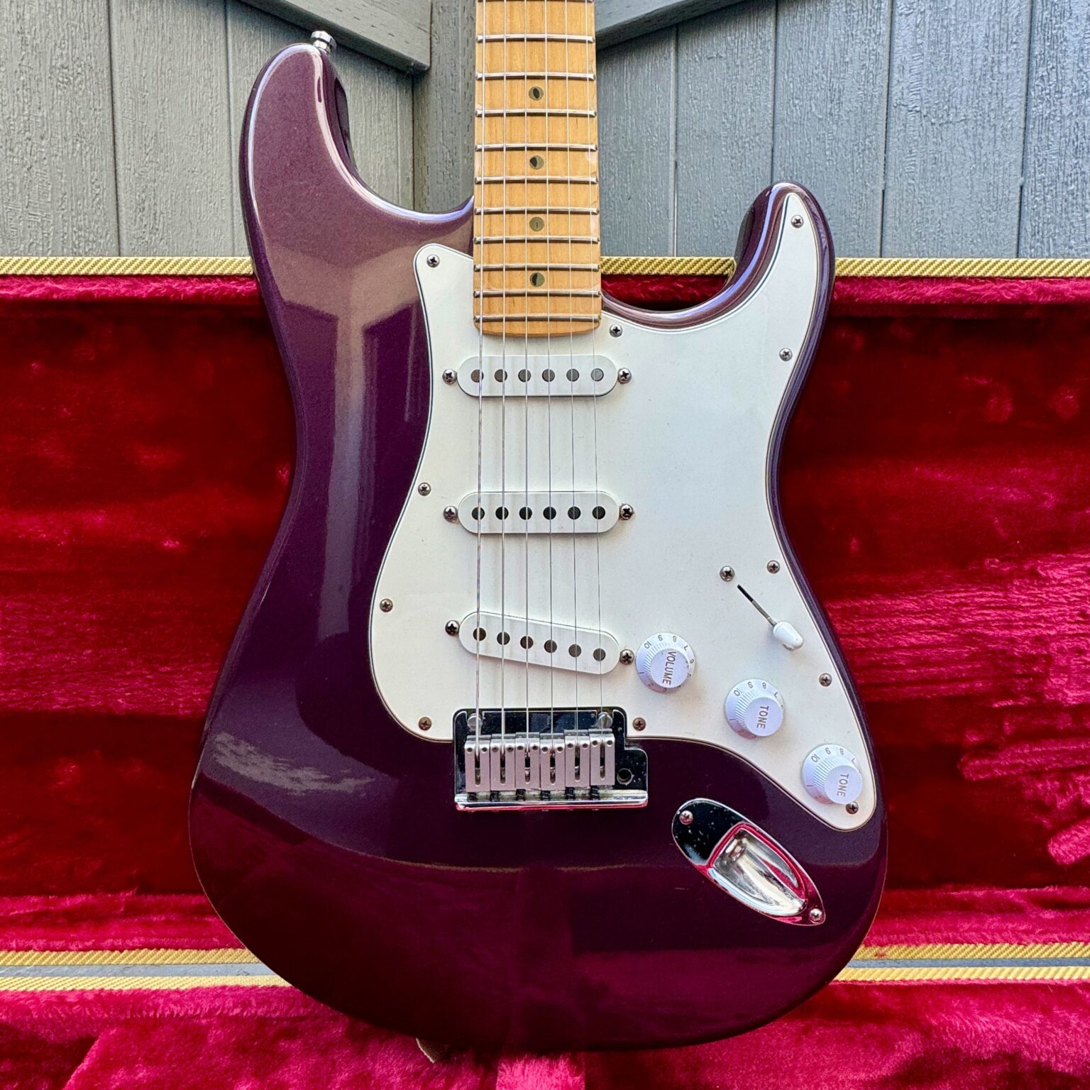 1999 Fender American Standard Stratocaster Metallic Plum Purple Maple ...