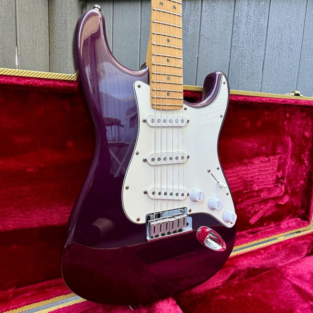 1999 Fender American Standard Stratocaster Metallic Plum Purple Maple ...