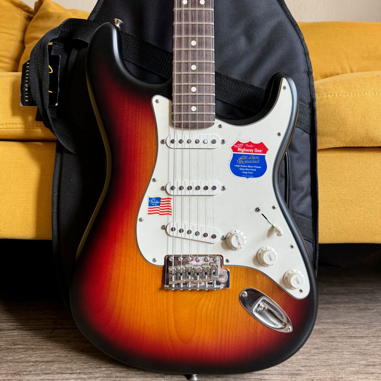 2007 Fender Highway One Stratocaster 3-Tone Sunburst Rosewood – Made in ...