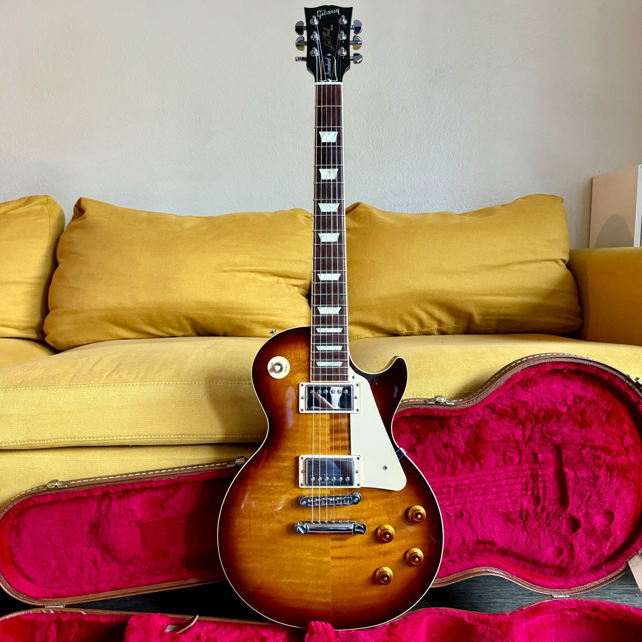 2013 Gibson Les Paul Standard Desert Burst w/OSHC - I Want That Guitar