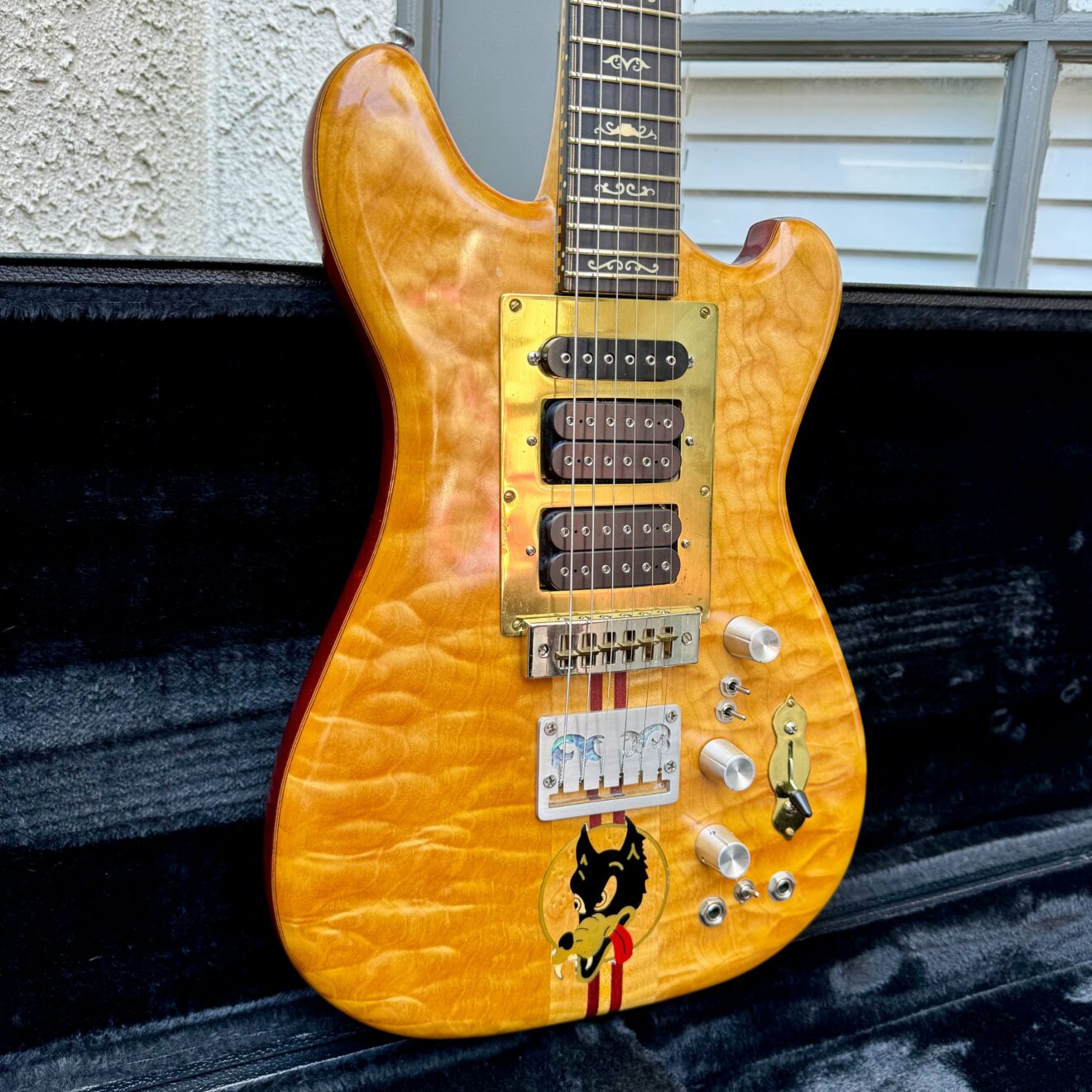 Robert Rusch Jerry Garcia Wolf Guitar Replica - I Want That Guitar
