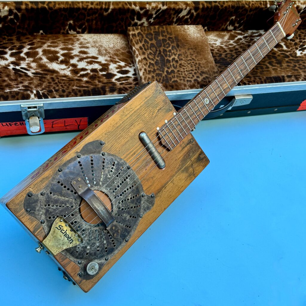2008 Kurt Schoen Turbo Diddley 5 String Ammo Box Resonator Guitar owned ...