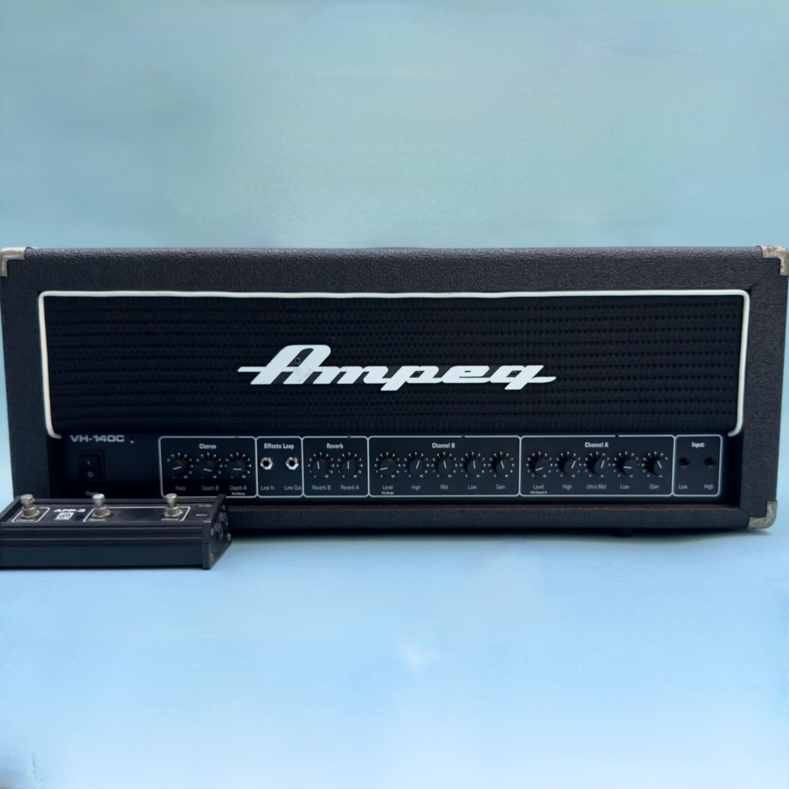 1994 Ampeg VH-140C Guitar Amp Head Black - I Want That Guitar