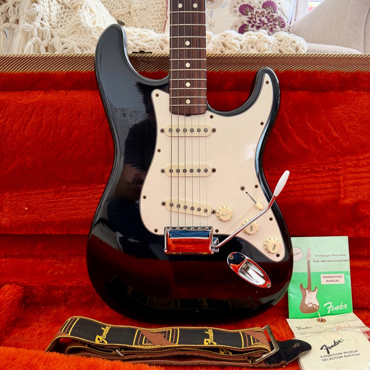 1984 Fender (AV62) American Vintage ’62 Stratocaster Black Fullerton ...